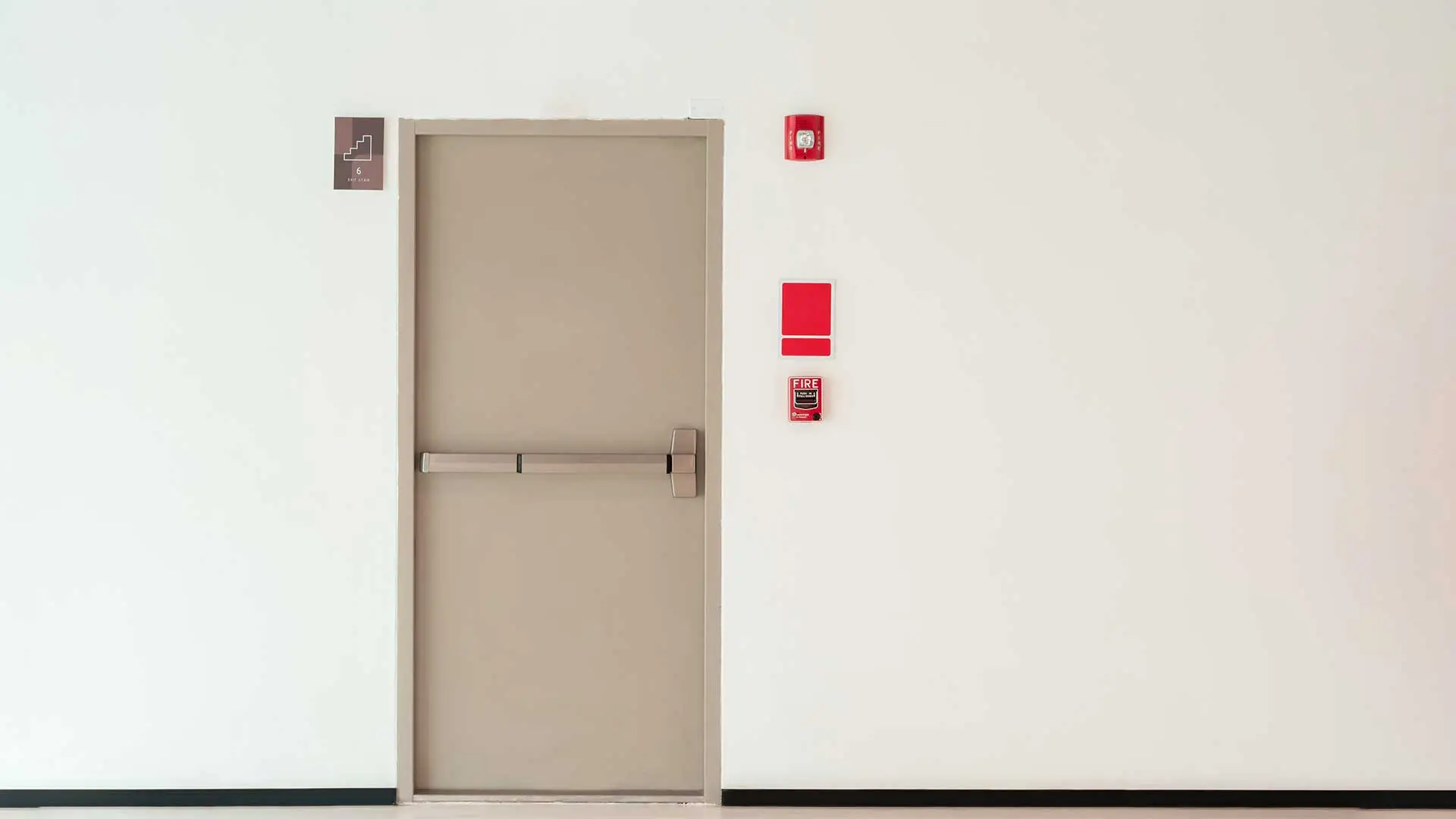 A Guide to Commercial Fire Rated Doors: Safety and Compliance